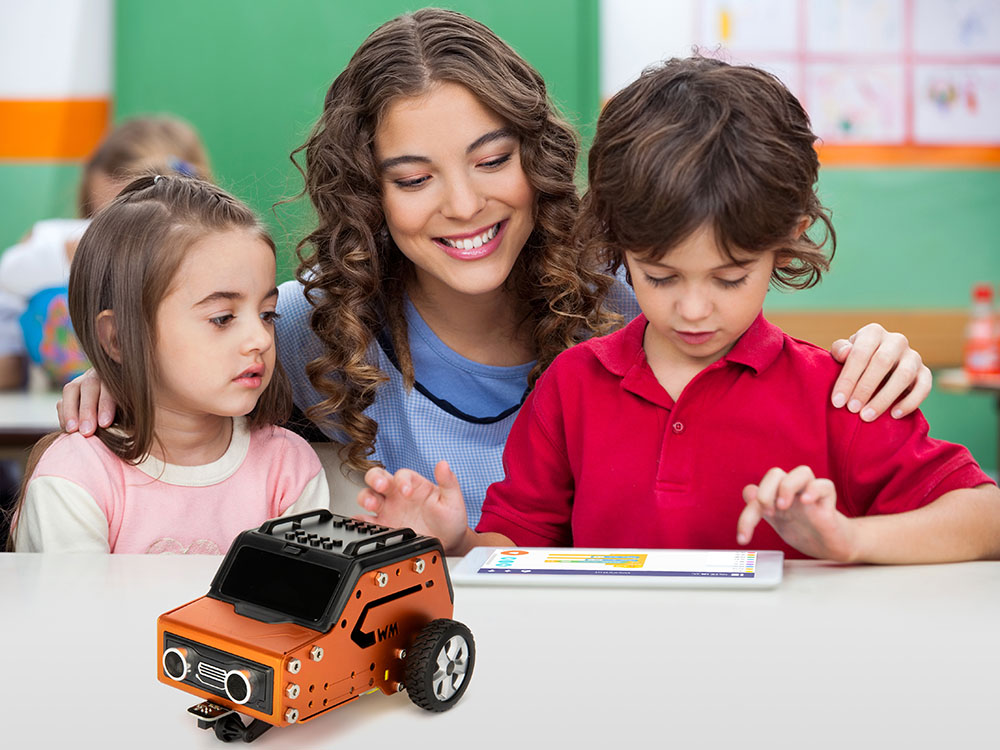 Introduce what is STEAM Education Robot